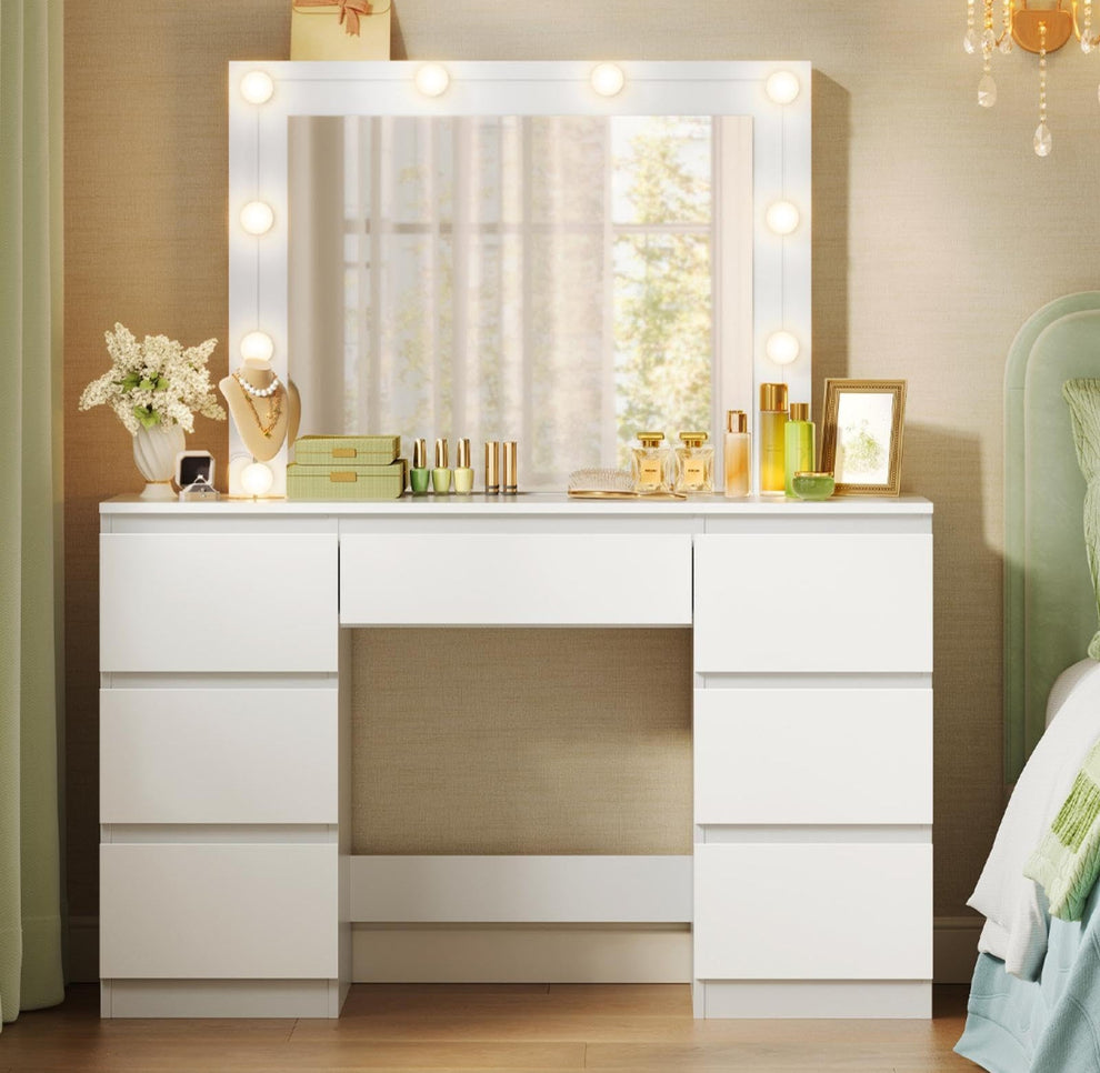Dressing Table with LED Lights – Momayaz